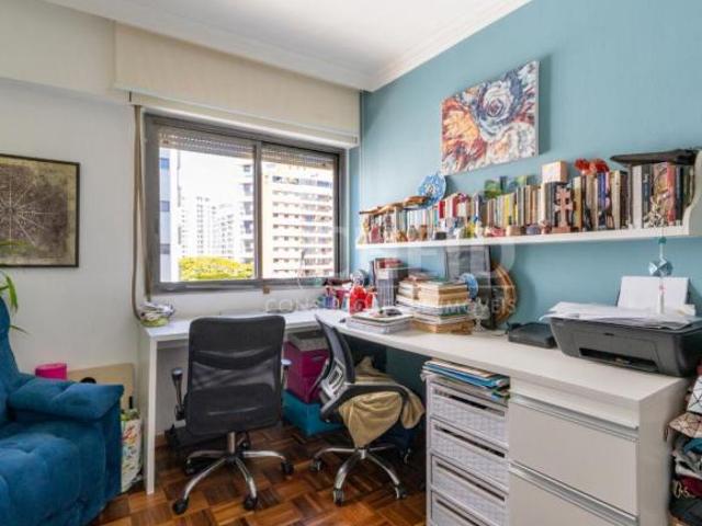 Apartamento venda em Campo Belo com 3 quartos, sendo 1 suíte, 107m² 1 vaga exclusiva