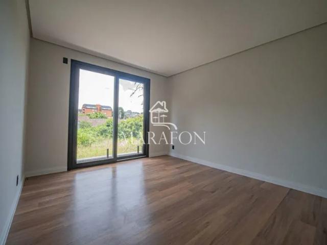 Apartamento à venda em canela com dois dormitórios