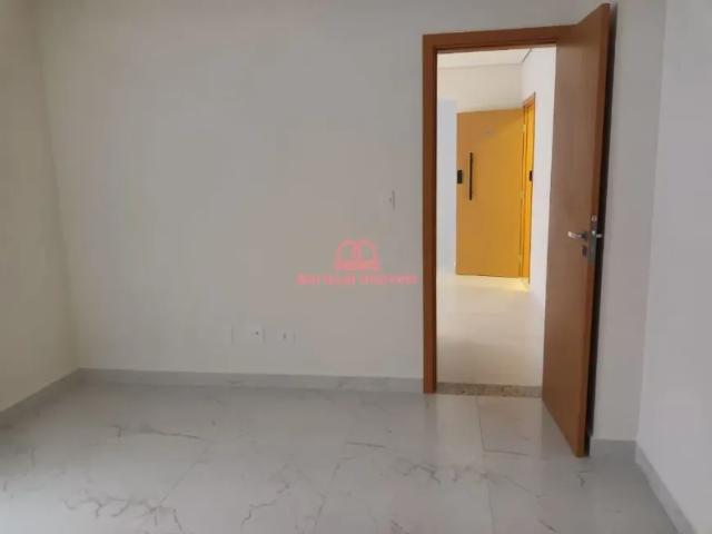 Apartamento à Venda em Caiçara, Praia Grande SP