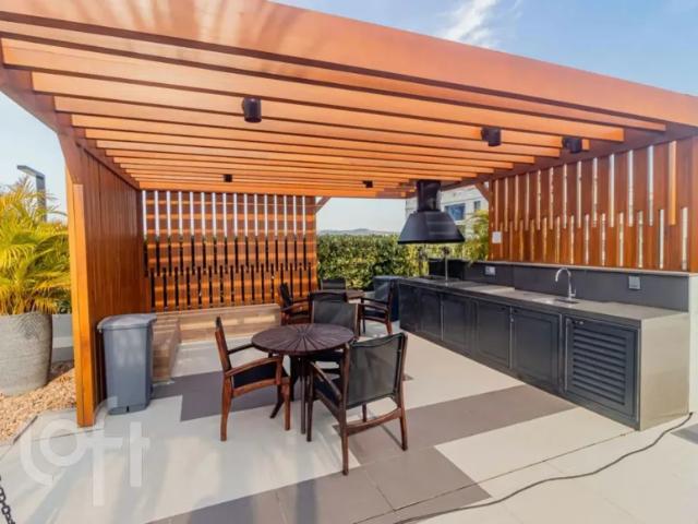 Apartamento à venda em Cidade Baixa com 24 m², 1 quarto, 1 vaga