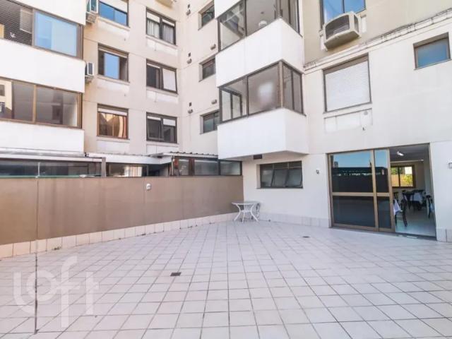 Apartamento à venda em Cidade Baixa com 62 m², 2 quartos, 1 vaga