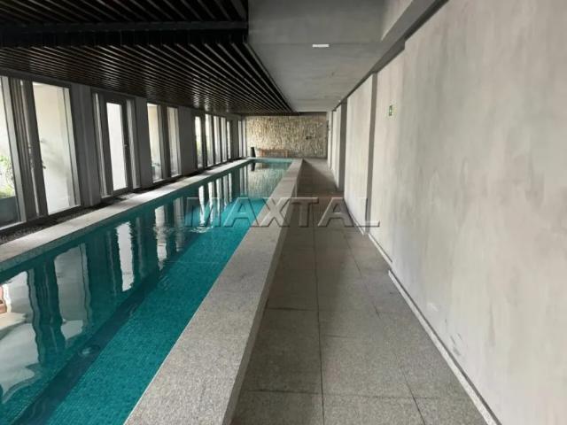 Apartamento á venda, em construção, de 211 m² com 03 suítes e 03 vagas de garagem, no Campo Belo