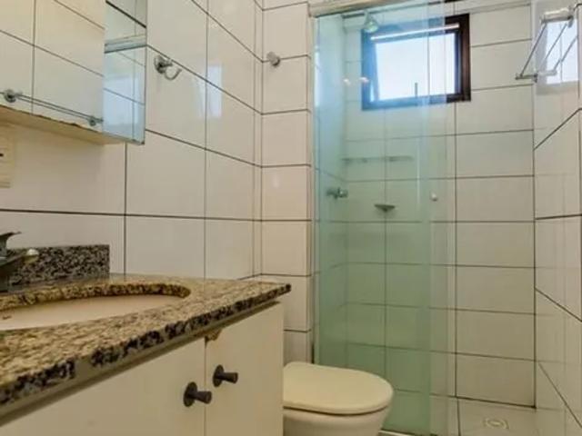 Apartamento à venda em Menino Deus com 62 m², 2 quartos, 1 suíte, 2 vagas
