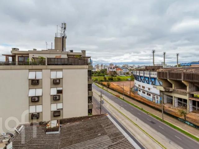 Apartamento à venda em Medianeira com 142 m², 2 quartos, 2 suítes, 1 vaga