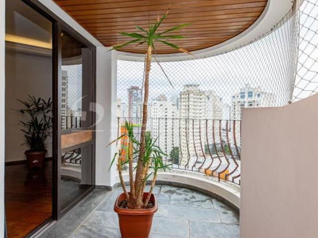 Apartamento Venda em Moema, 151m 3 suites São Paulo, São Paulo