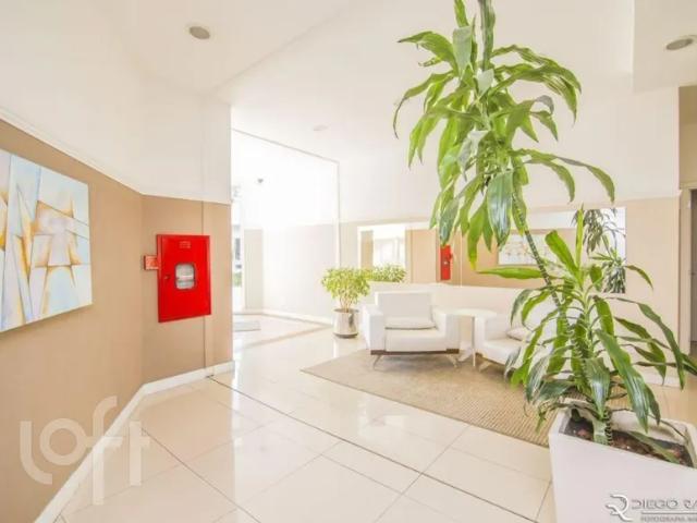 Apartamento à venda em Partenon com 75 m², 3 quartos, 1 suíte, 2 vagas