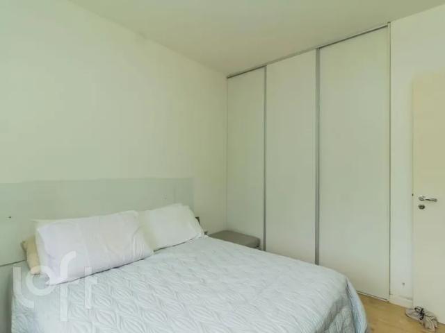 Apartamento à venda em Partenon com 76 m², 2 quartos, 1 vaga