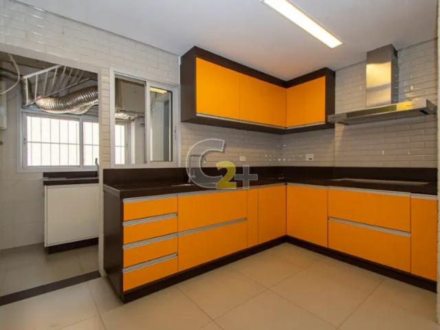 Apartamento á venda em Perdizes, 3 quartos, 1 suíte, 2 vagas de garagem