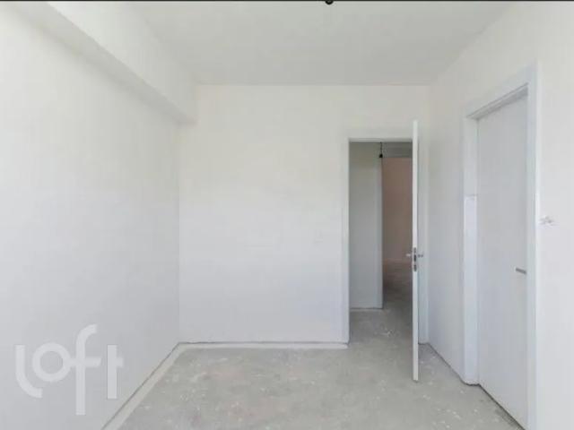 Apartamento à venda em Petrópolis com 98 m², 3 quartos, 1 suíte, 2 vagas