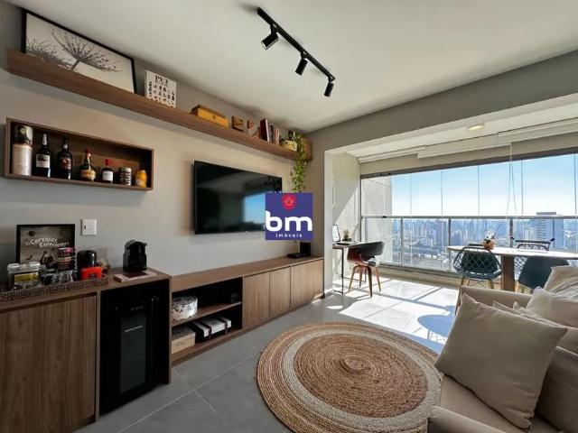 Apartamento à venda em São Paulo, Santo Amaro, com 1 quarto, com 43 m²