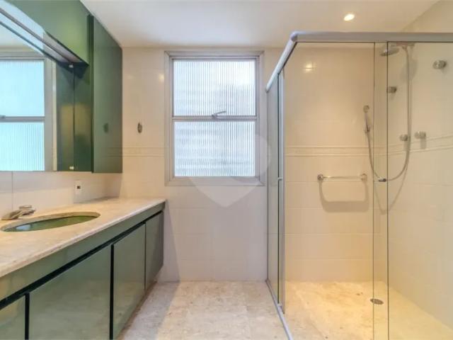 Apartamento venda Higienópolis 4 dormitórios 257 m²