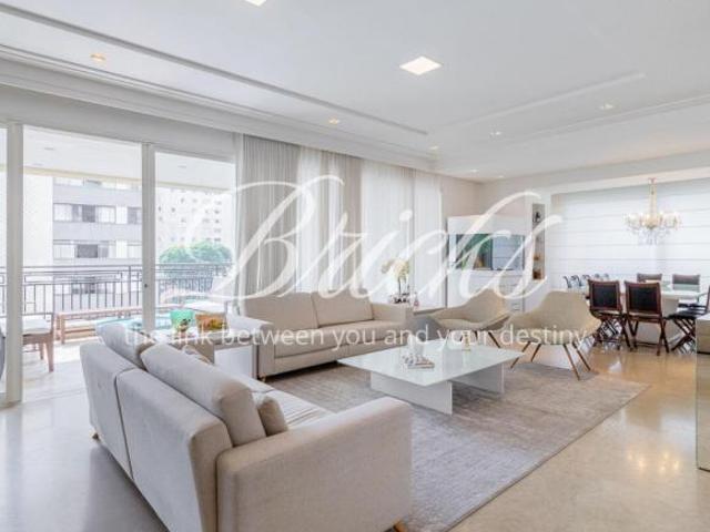 APARTAMENTO VENDA HIGIENOPOLIS | 4 SUITES E 5 VAGAS DE GARAGEM