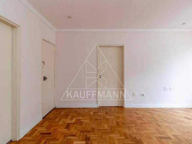 Apartamento, Venda, Itaim Bibi 2 suítes, 1 vaga, 83m²A.U