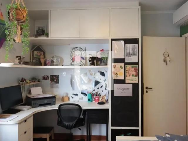 Apartamento à Venda Itaim Bibi, 3 Quartos, 187 m2