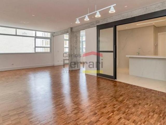 Apartamento venda, Jardins, 213 metros, 3 suítes, 2 vagas