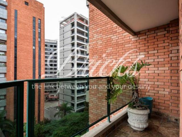 APARTAMENTO VENDA MOEMA