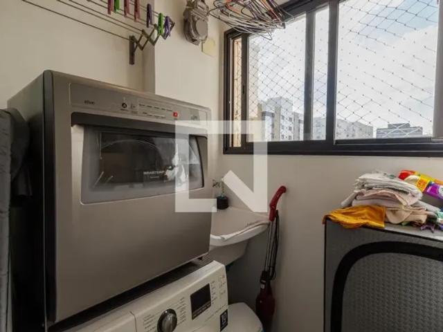 Apartamento à Venda Moema, 2 Quartos, 58 m2