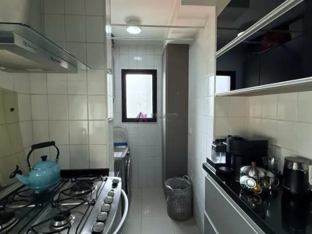 Apartamento à venda na Vila Mariana, 2 dormitórios 1 suíte, 2 vagas demarcadas
