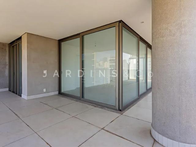 Apartamento à venda na Vila Olímpia