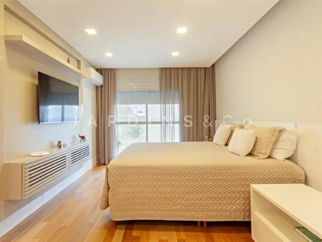 Apartamento à venda na Vila Olímpia