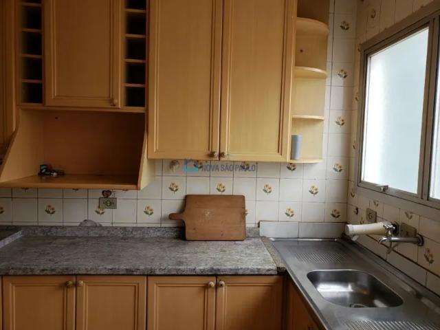 Apartamento à venda na Vila Clementino com 3 quartos
