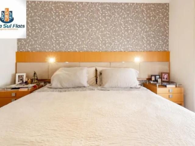 Apartamento à Venda Na Vila romana Com 3 Suítes e 4 Vagas Varanda Gourmet