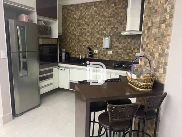 Apartamento com 2 dormitórios à venda, 68 m² por R$ 380.000,00 Vila Júlia Guarujá/SP