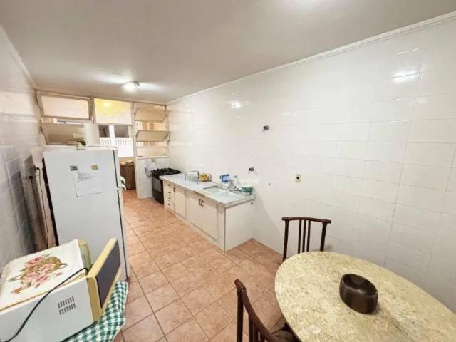 Apartamento à venda na Praia das Pitangueiras Guarujá/SP