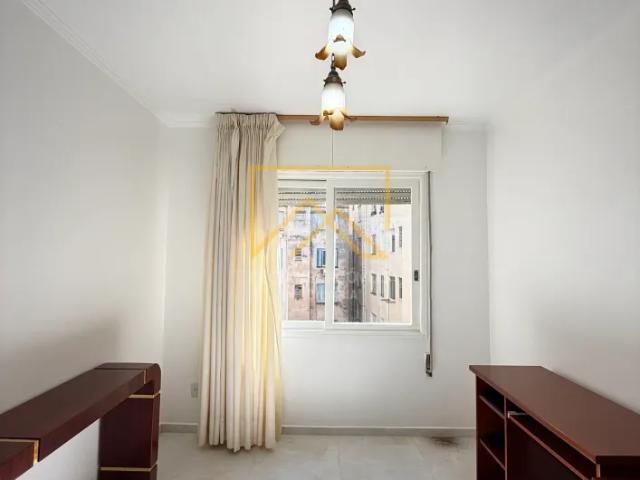 Apartamento à venda no bairro Centro Histórico Porto Alegre/RS
