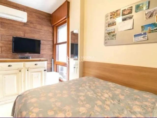 Apartamento à venda no Cristo Redentor com 40 m² e 1 dormitório/quarto disponível