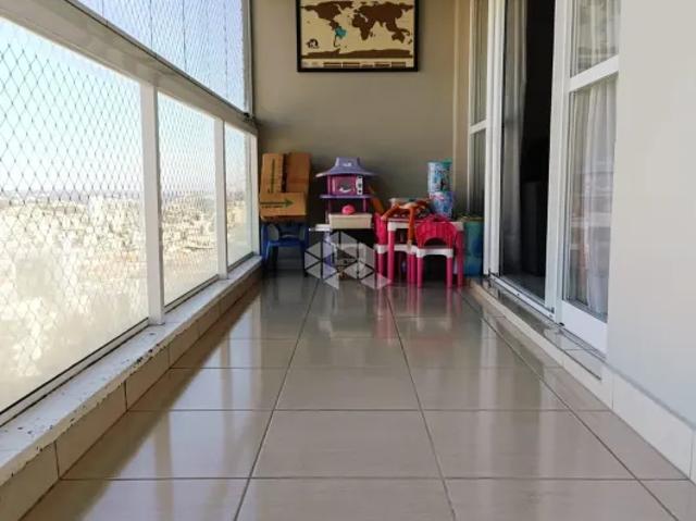 Apartamento à venda no bairro Madureira, Caxias do Sul