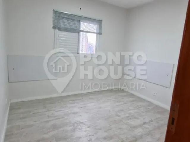 Apartamento à venda no bairro Saúde de 1 dormitório, 1 banheiro e 1 sala