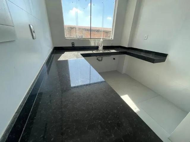 Apartamento à venda no bairro Santa Mônica em Belo Horizonte/MG