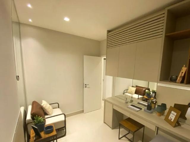 Apartamento à venda no bairro Santa Mônica em Uberlândia