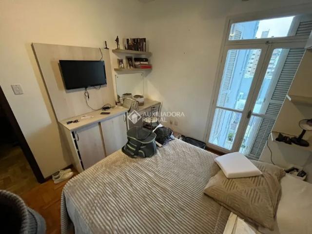 Apartamento à venda no bairro Rio Branco, 110 m² com 3 dormitórios/quartos disponíveis