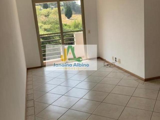 Apartamento venda no bairro Vila Sofia com 3 dormitórios e vaga de garagem em São Paulo