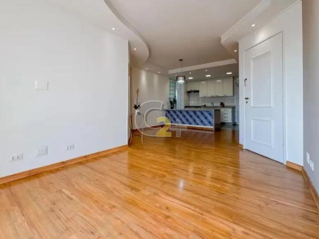 Apartamento à venda no Cambuci com 3 quartos, sendo 1 suíte e 2 vagas