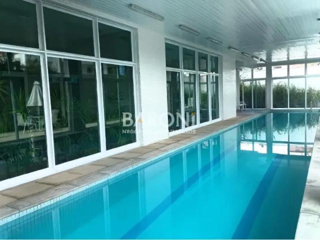Apartamento à venda no Campo Belo, andar alto, 3 suítes, terraço gourmet, 3 vagas, lazer completo. B