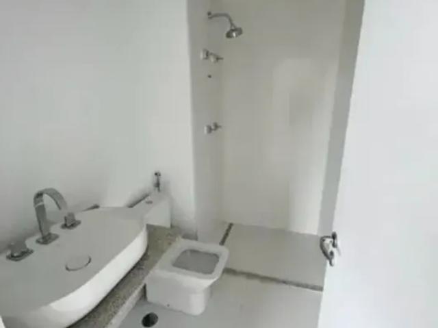 Apartamento à Venda no Campo Belo com 3 Suítes e 2 Vagas de garagem