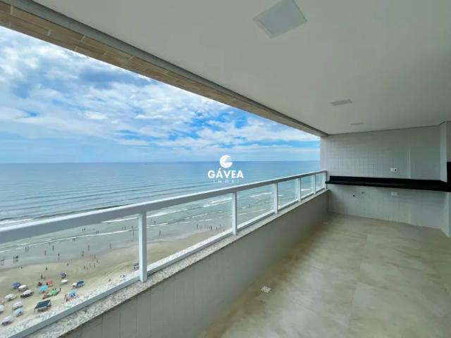 Apartamento à venda no Caiçara em Praia Grande
