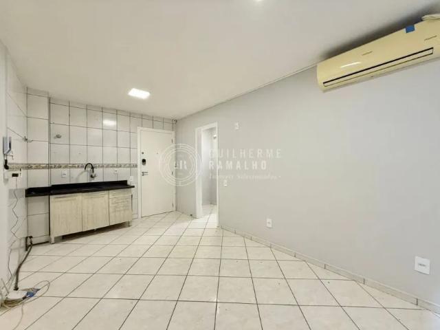 Apartamento à venda no Centro, 1 dormitório, 30m², Balneário Camboriú