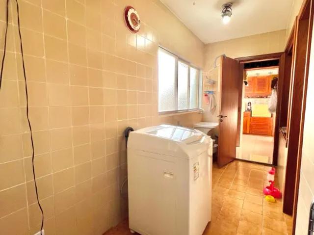 Apartamento à venda no centro de Pelotas! 02 banheiros