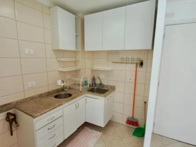 Apartamento à venda no condomínio Edifício Adriana no bairro Bela Vista SP