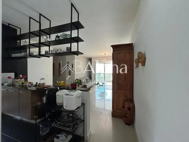 Apartamento à venda no Condomínio Jardins de Tamboré em Santana de Parnaíba SP