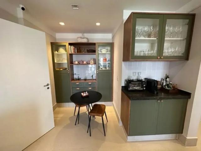 Apartamento à venda no Condomínio Uniqueness no Cambuí em Campinas SP
