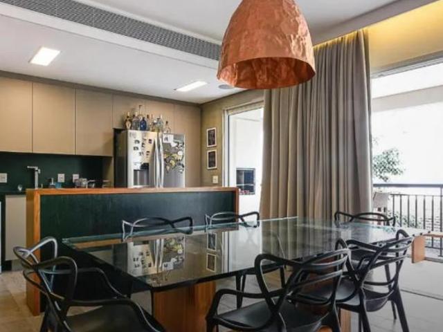 Apartamento venda no Itaim Bibi com 3 quartos, sendo 2 suítes, 170m² Sax Itaim