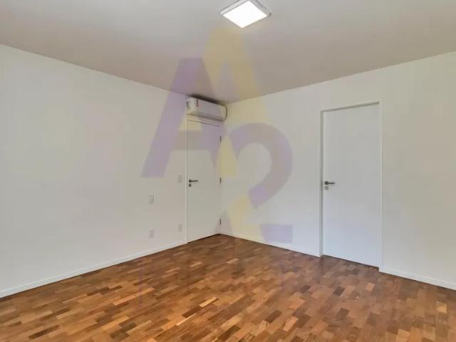 Apartamento à venda no Jardim América com 128 m² e 2 dormitórios/quartos disponíveis
