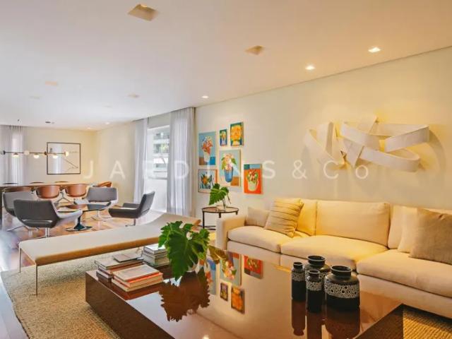 Apartamento à venda no Jardim Paulista