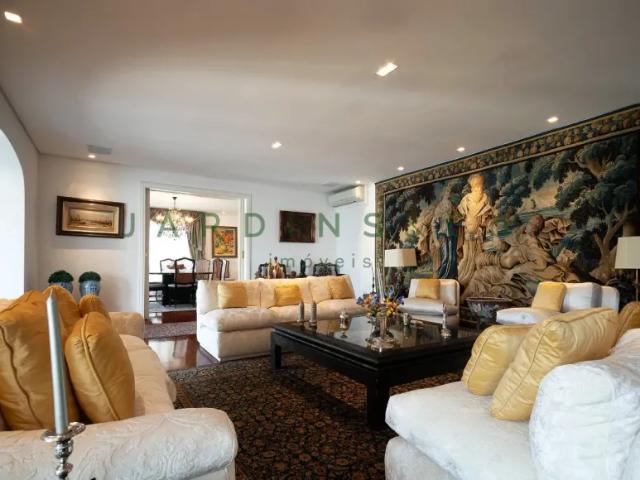 Apartamento à venda no Jardim Paulista
