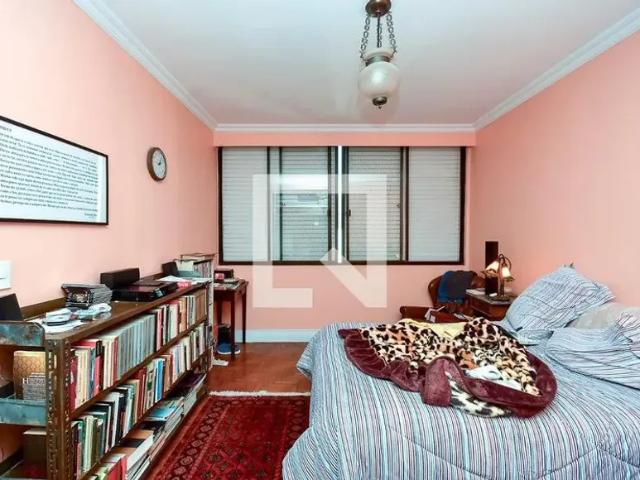 Apartamento à Venda Paraíso, 2 Quartos, 125 m2